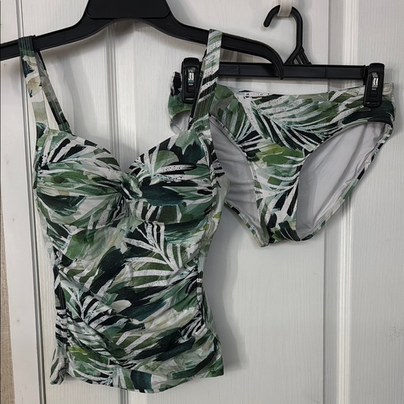 Swim | Green Leaf Print Swim Set | Poshmark